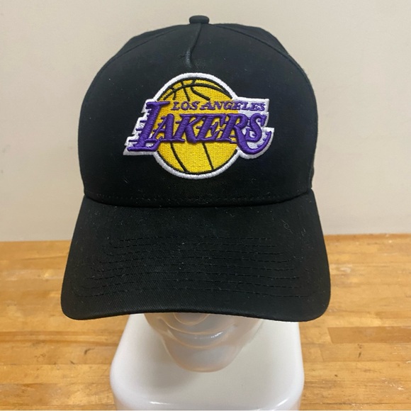 New Era | Accessories | New Era Nba Los Angeles Lakers Black 9forty ...